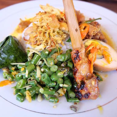 Warung Nasi Ayam Ibu Oki, Jimbaran, Bali. - Punapi Bali